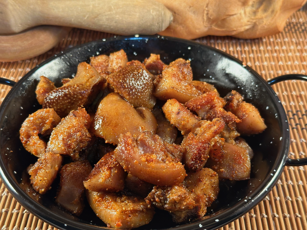 Morros de cerdo en adobo a la plancha | ISABEL MORO